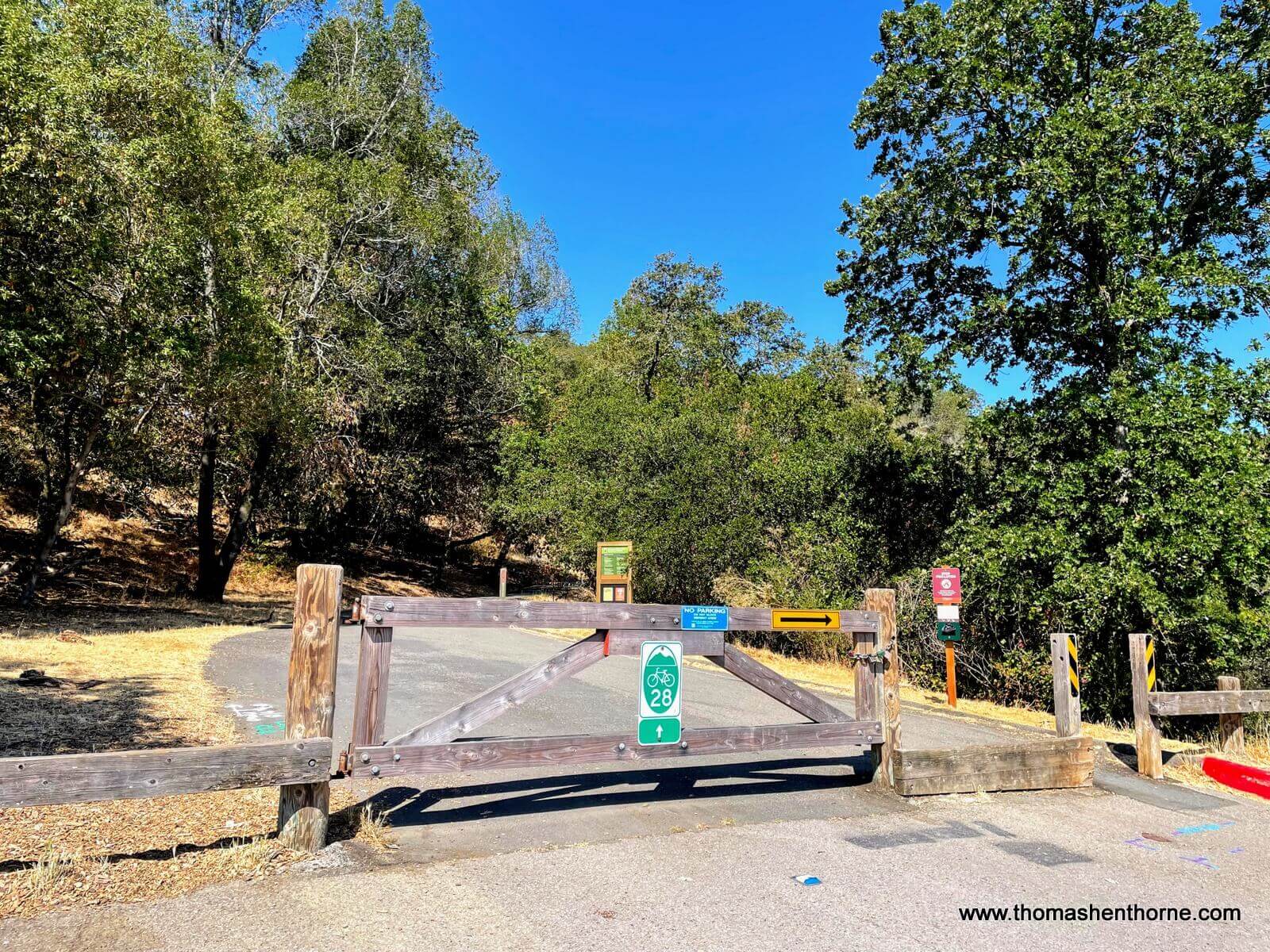 Freitas Parkway / Terra Linda Hike | Marin County Hikes